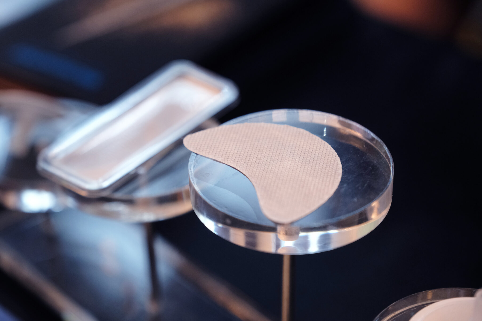 นักวิจัย นาโนเทค สวทช. คว้ารางวัล “นักเทคโนโลยีดีเด่น 2567” - NSTDA