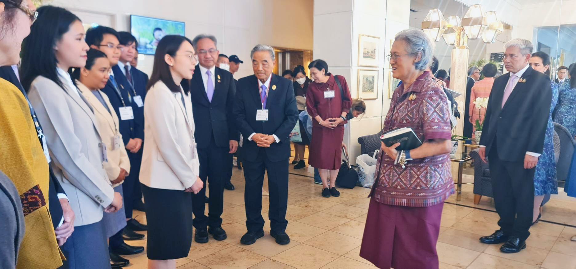 สมเด็จพระกนิษฐาธิราชเจ้า กรมสมเด็จพระเทพรัตนราชสุดา ฯ สยามบรม