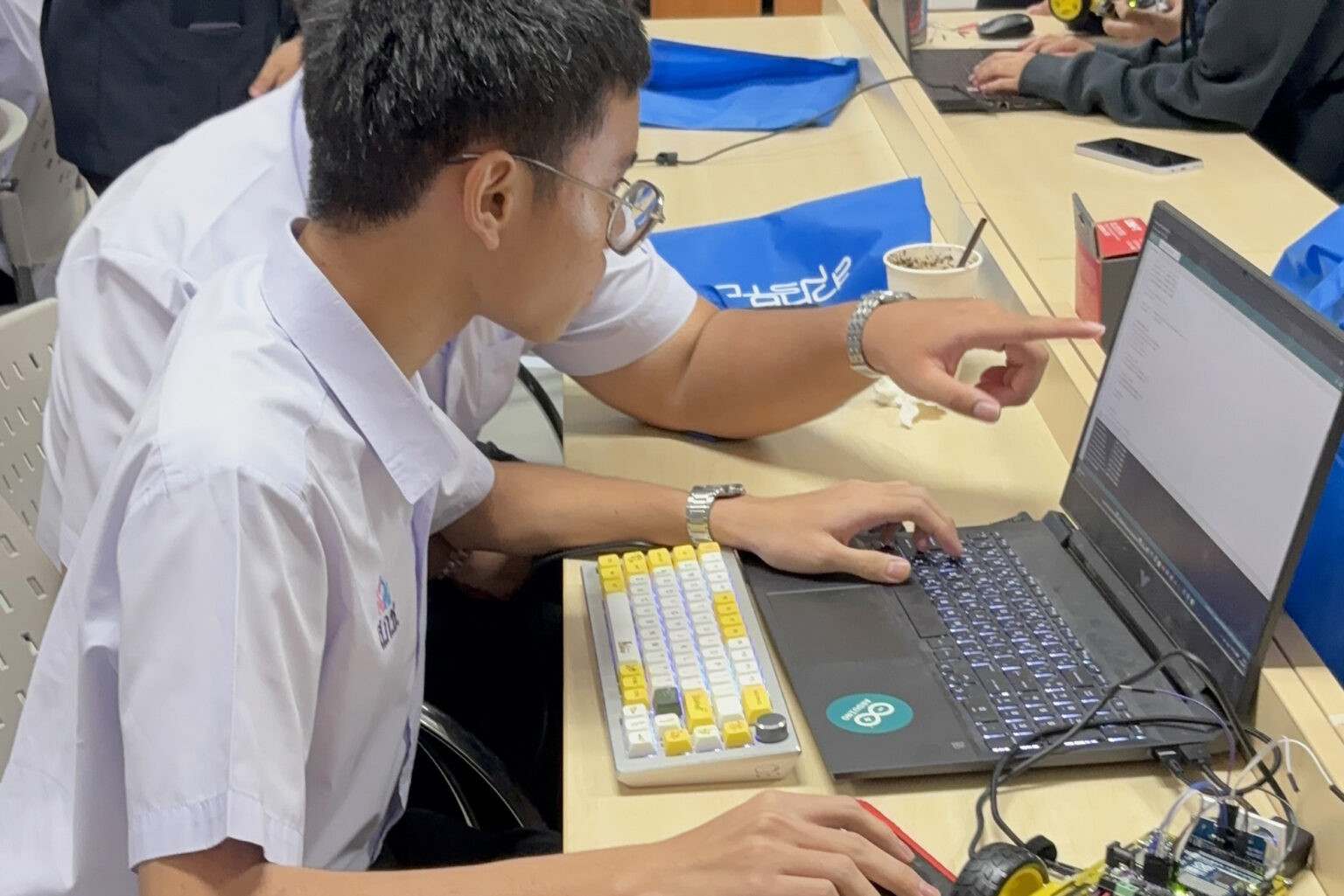 สวทช. สพฐ. ม.บูรพา จัด Youth Camp พัฒนาศักยภาพเยาวชน EEC